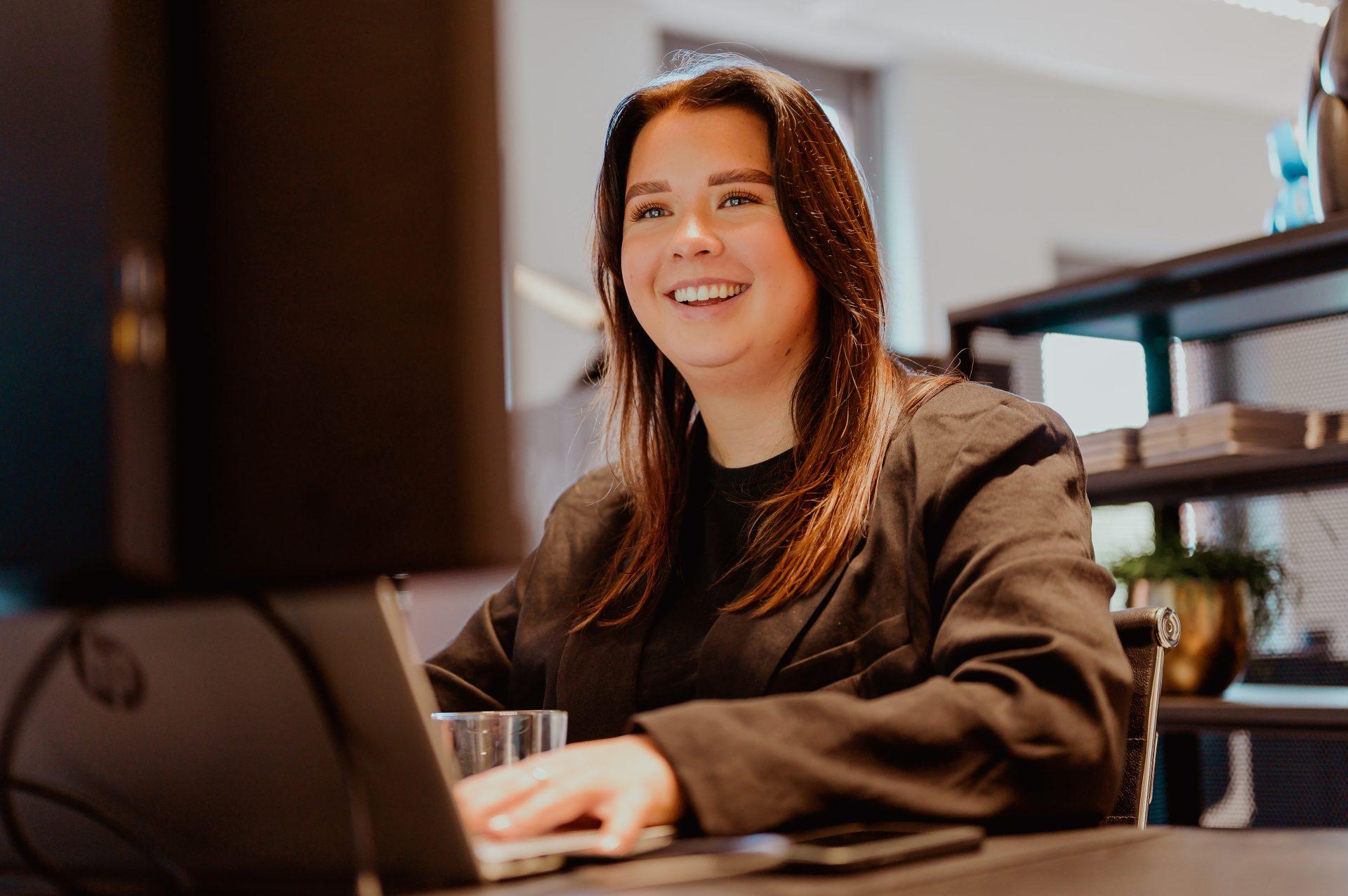 Wij zijn verhuisd: dit is het nieuwe hoofdkantoor van Status Pro en ...